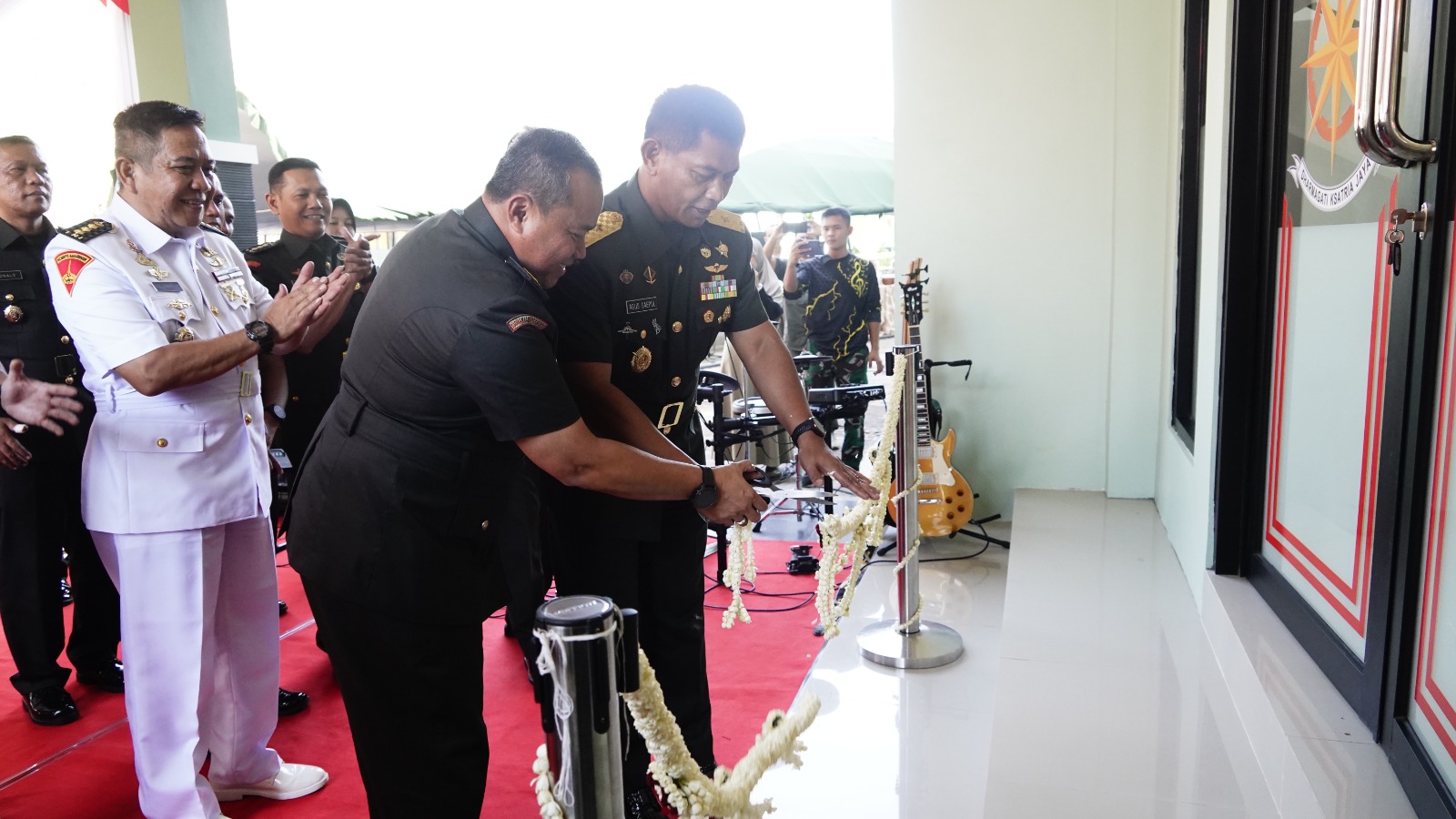 Bekangdam III/Slw Punya Gedung Baru yang Lebih Megah - Cyber Nusantara